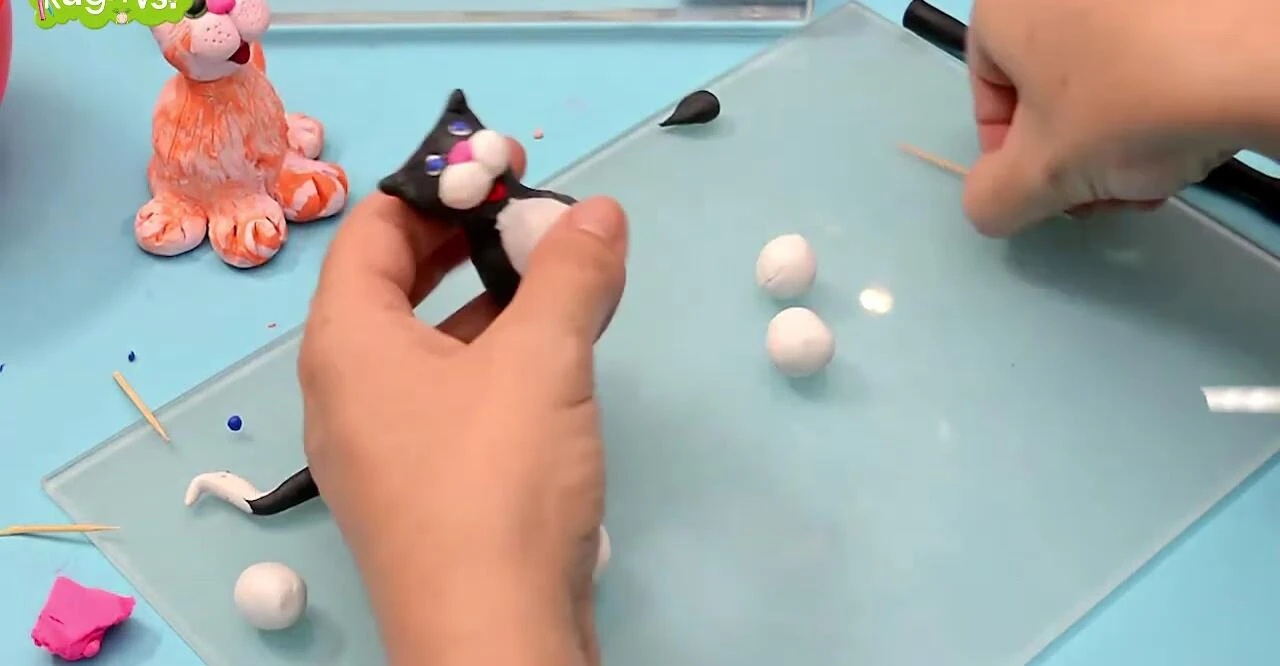 Sculpting Adorable Polymer Clay Cats: A Step-by-Step Guide