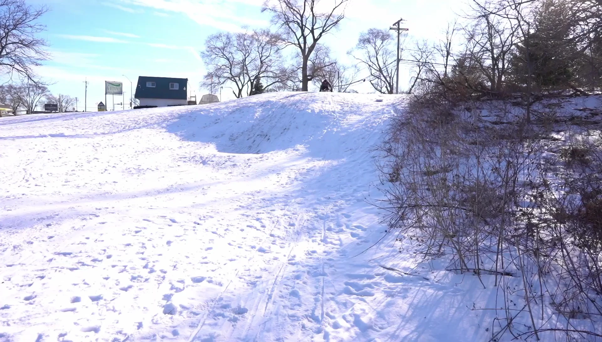 DIY Sled Build: From Pallet Wood to Snow-Ready!